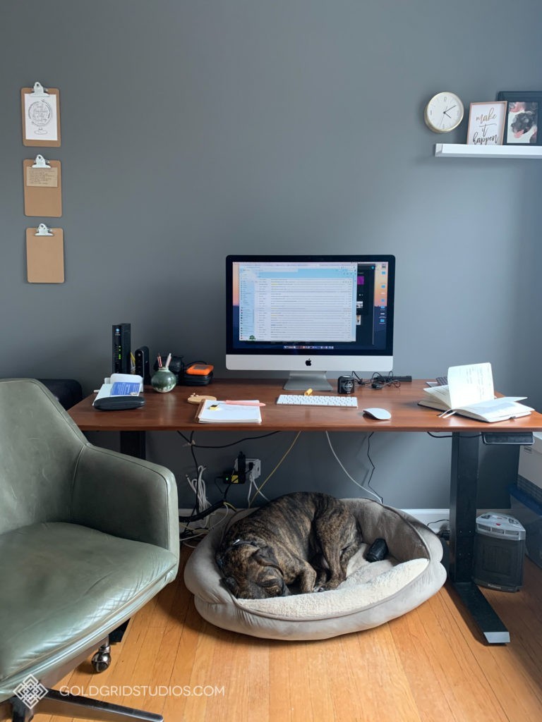 How to Look Good on Zoom: 8 Easy Tips - Gold Grid Studios